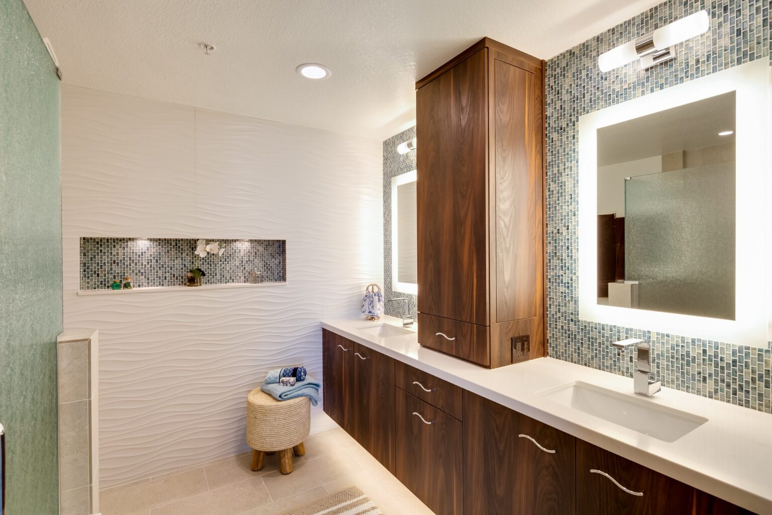 Beautiful And Stylish Bathroom Remodeling Ideas - Eco Home Builders ...